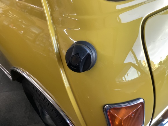 英国 レア ガスキャップ | UNIPART 鍵付きガスキャップ・ベントタイプ（WASO)