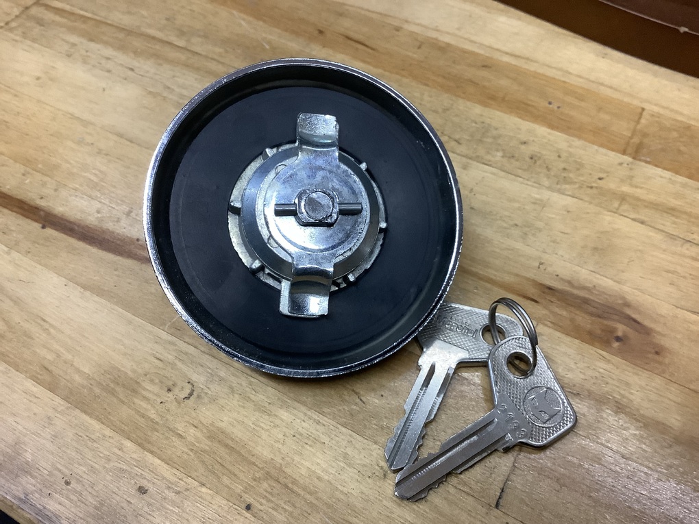 英国 レア ガスキャップ | S.E.V Marchal(FAAB)ガスキャップNOS(T-Type)