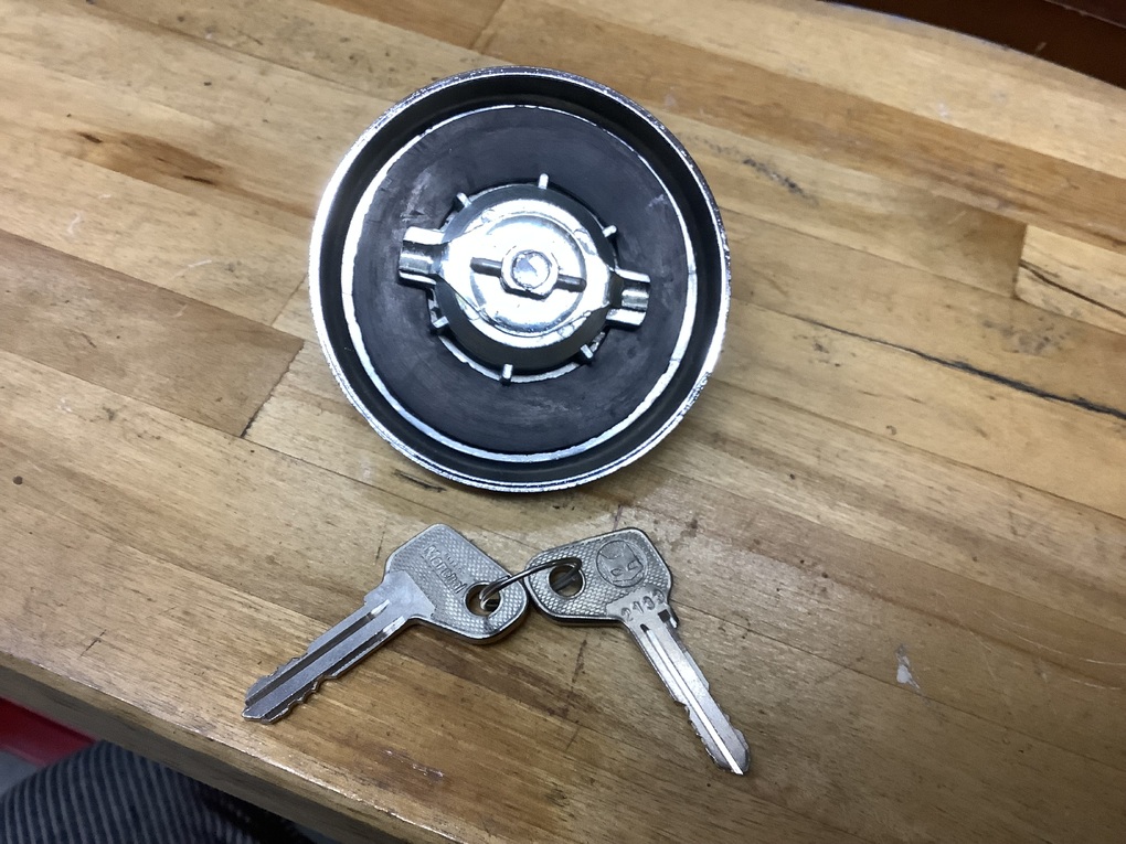 英国 レア ガスキャップ | S.E.V Marchal(FAAB)ガスキャップNOS(O1Type)