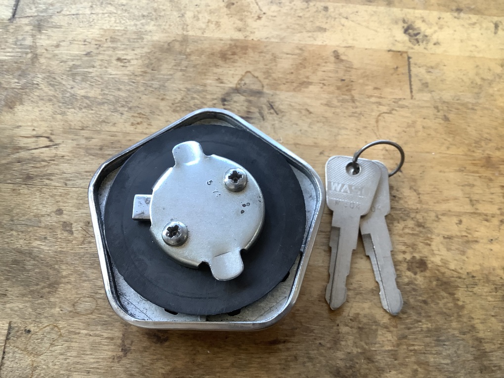 英国 レア ガスキャップ | WASO PENTAGON ガスキャップ 箱無しNOS