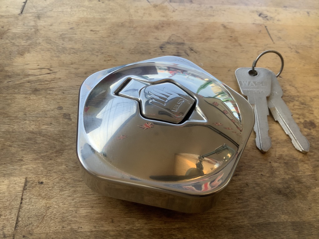 英国 レア ガスキャップ | WASO PENTAGON ガスキャップ 箱無しNOS